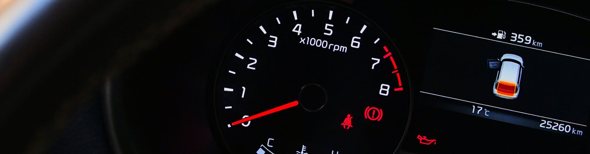 ¿Sabes qué significan los testigos de tu coche?